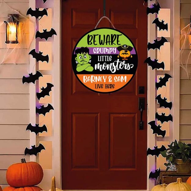 Halloween Door Sign - The perfect addition for your front door.
